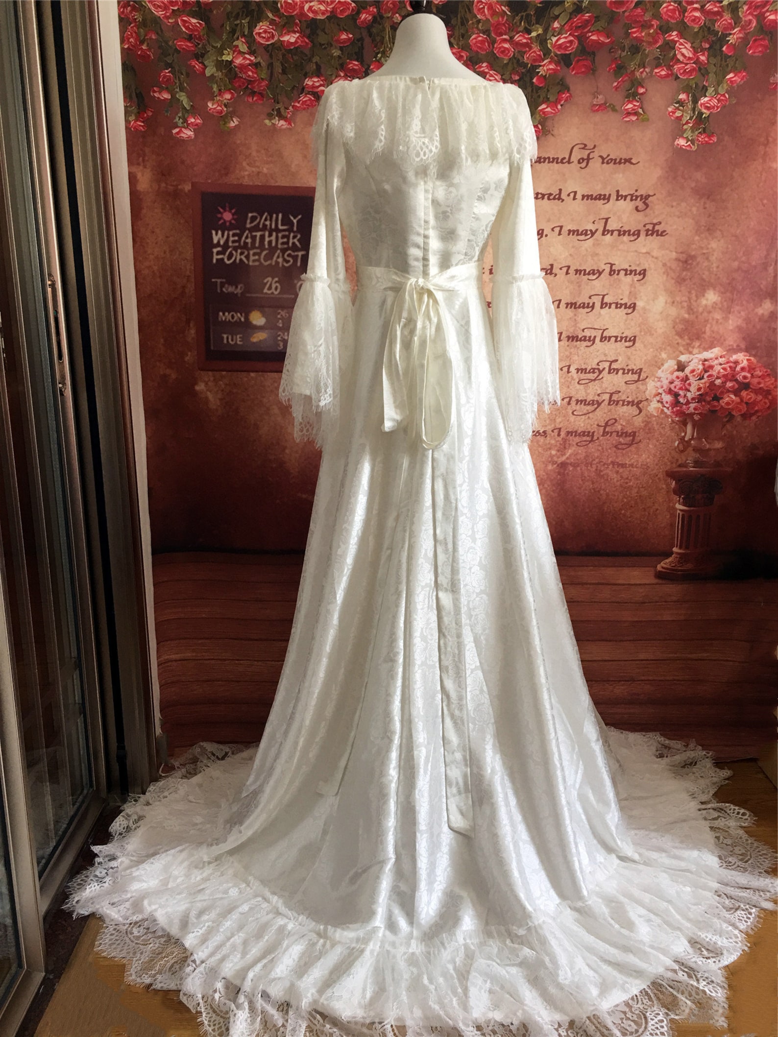 Christine Daae Costume Adult Christine Daae White Lace Robe Dressing ...