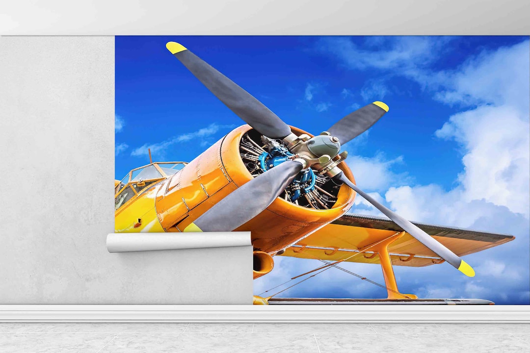 Historical Aircraft Paper Craft, Propeller of an Historical Aircraft ...