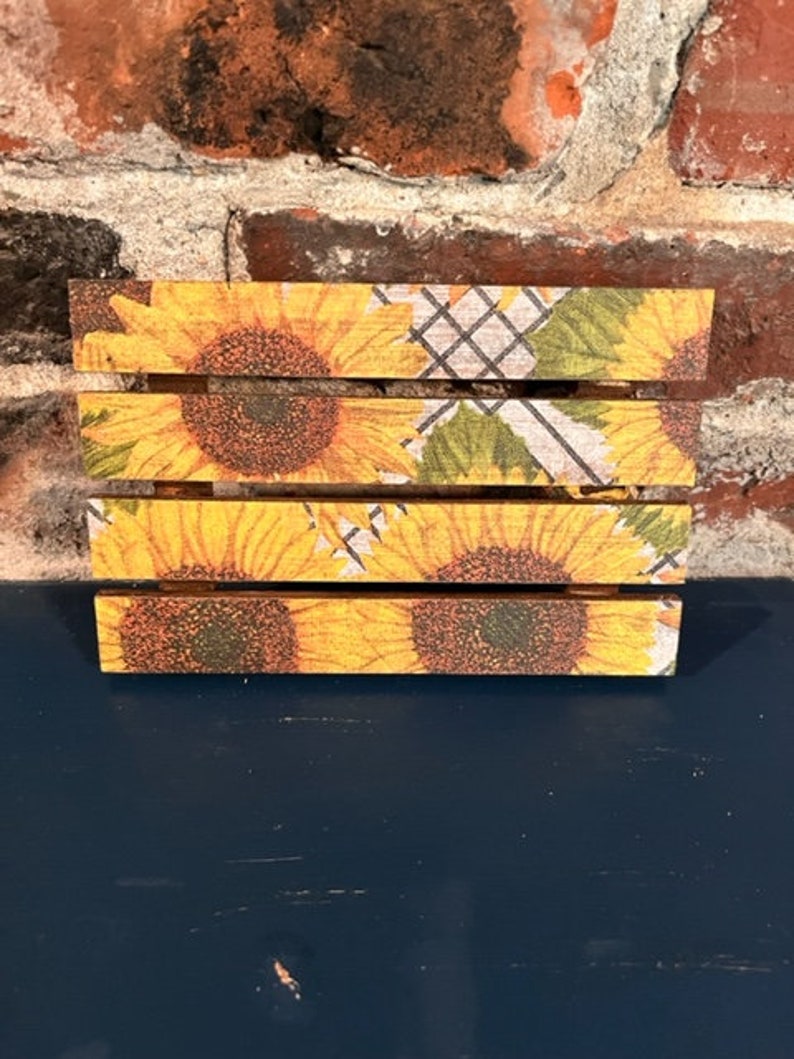Mini Pallet Decor - Etsy