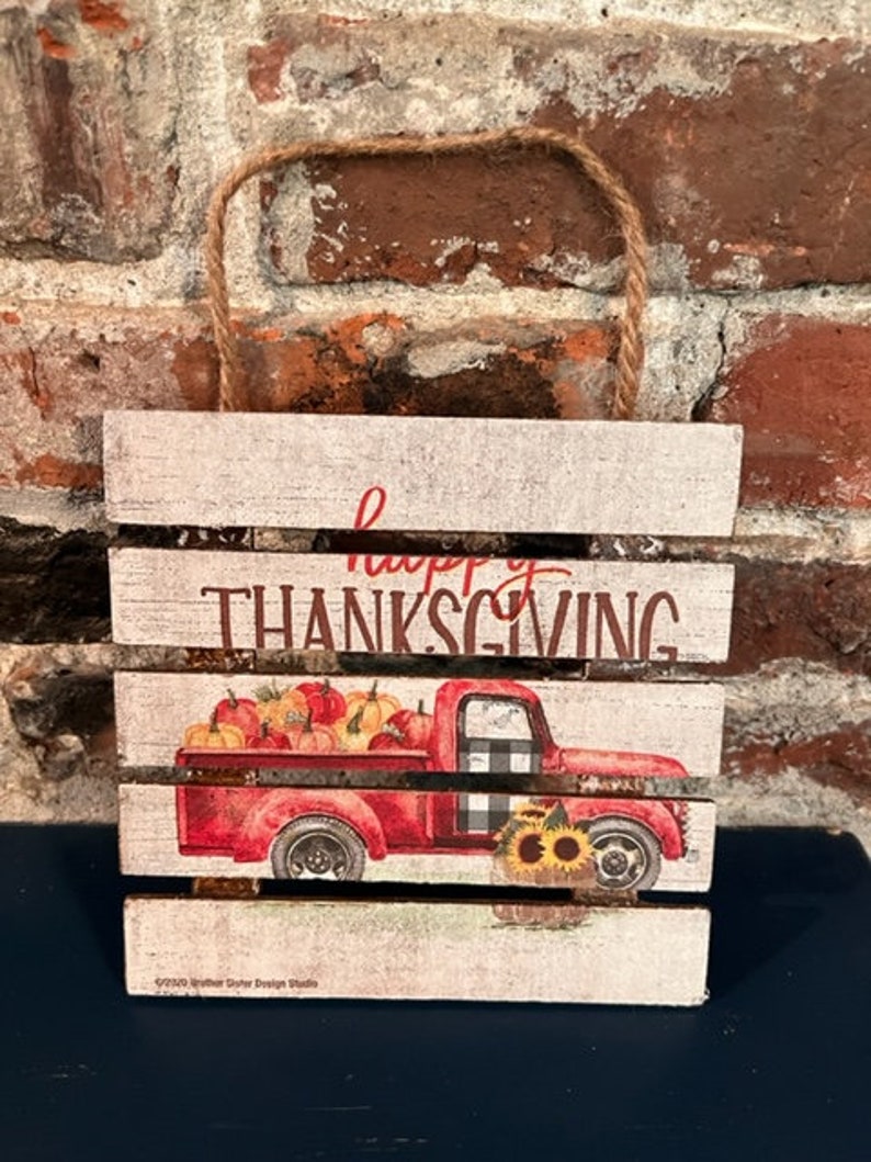Mini Pallet Decor - Etsy