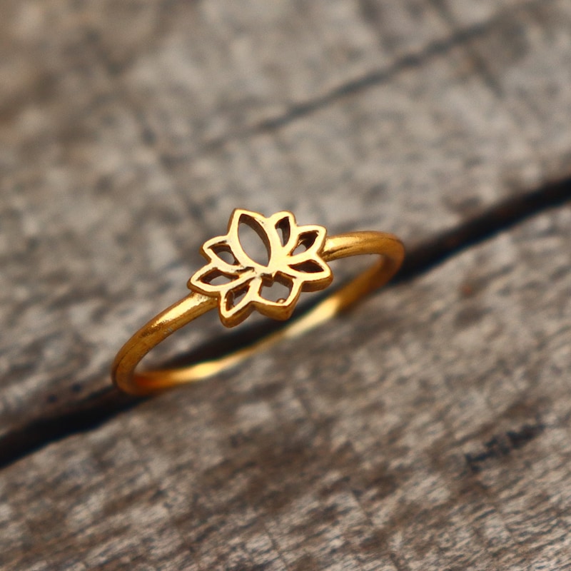 Lotus Ring - Etsy