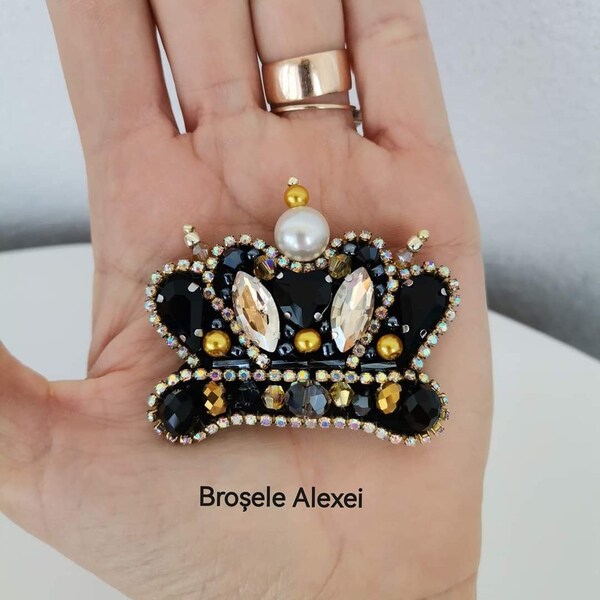 Crown Brooch - Etsy