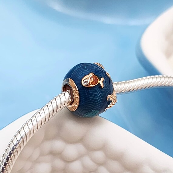 Pandora Nemo Charm Shimmering Ocean Waves & Fish - Gem