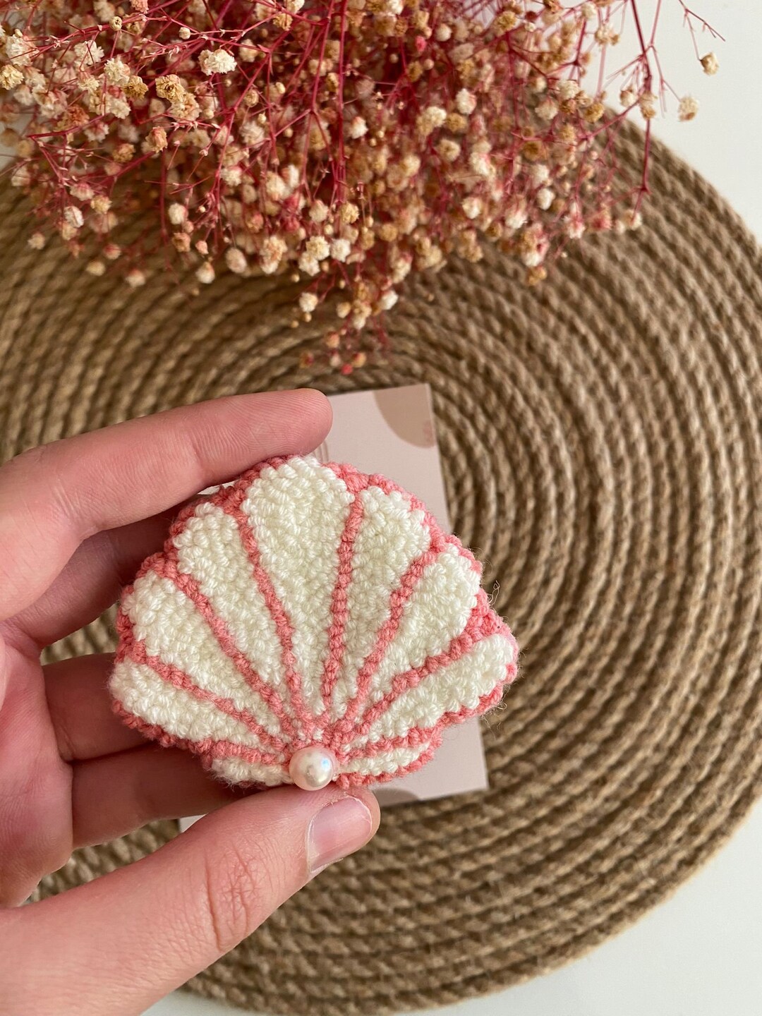 Fist Embroidered Hairpin, Hairpin, Seashell Hairpin, Oyster Model ...