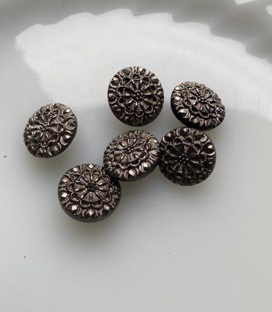 Vintage Czech Buttons -- 3/4" Iridescent Sweet Black Florals (6) - Etsy