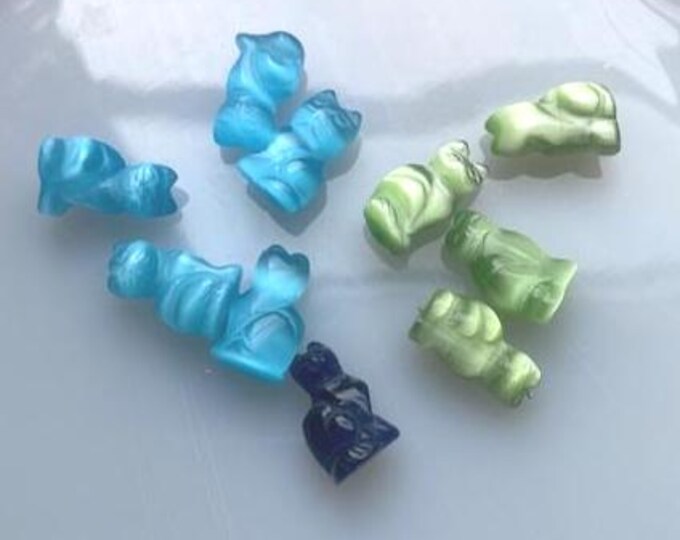 Cat's Eye Fiber Optic Glass Cat Beads -- Sitting Cats, Assorted Colors ...