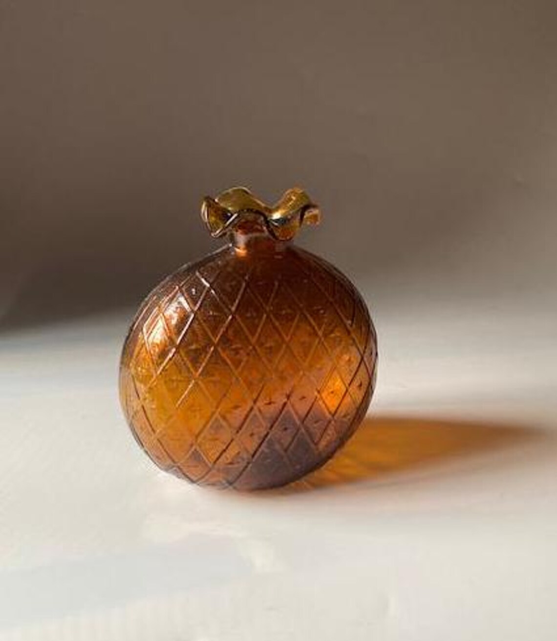 Vintage Clevenger Brothers Deep AMBER QUILT & STARS Windowsill Bottle ...