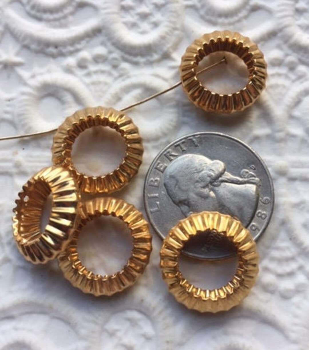 Vintage Goldtone Corrugated Circles 17, 14 or 11 Mm 6 - Etsy
