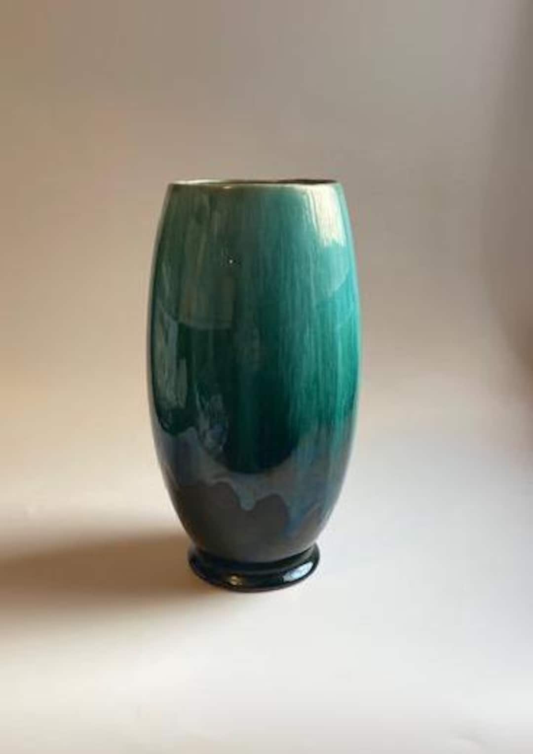 Vintage Deep GREEN/BLACK DRIP Mid-century Pottery 10" Vase Planter Blue ...