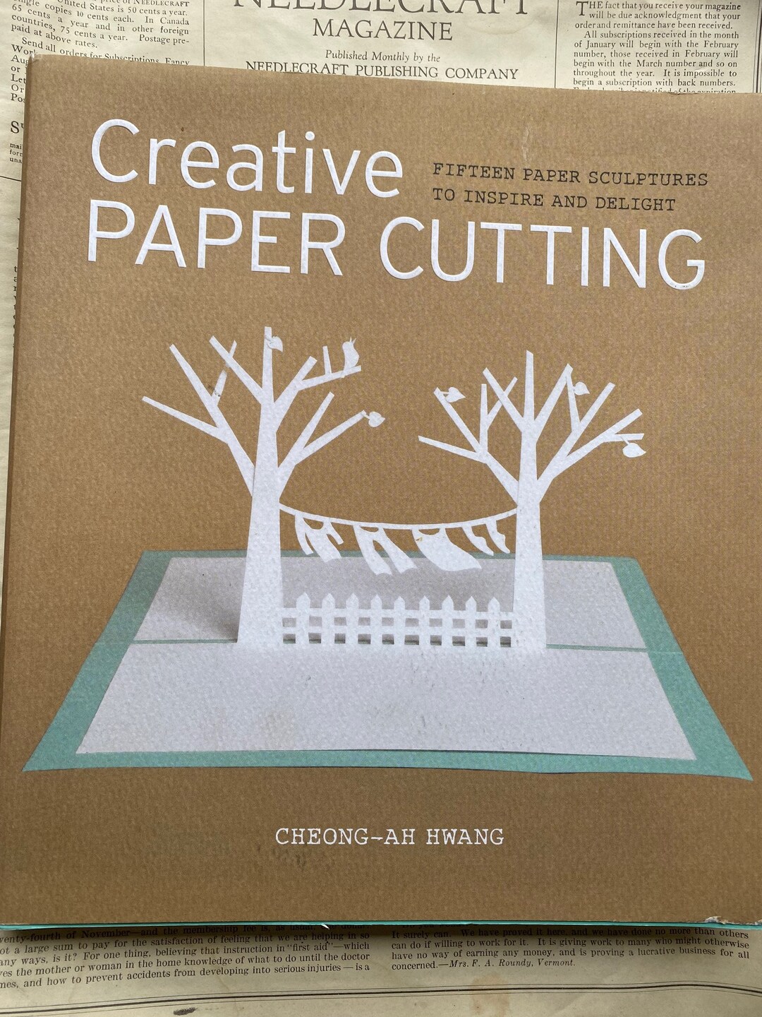 Creative Paper Cutting: Fifteen Paper Sculptures to Inspire and Delight ...