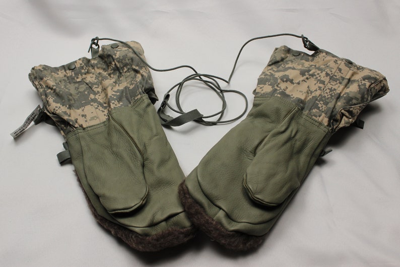Army Surplus Extreme Cold Weather Arctic Mitten Set Shell and Liner ...