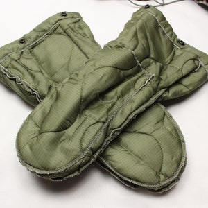Army Surplus Turn in Extreme Cold Weather Arctic Mitten Set Shell and ...