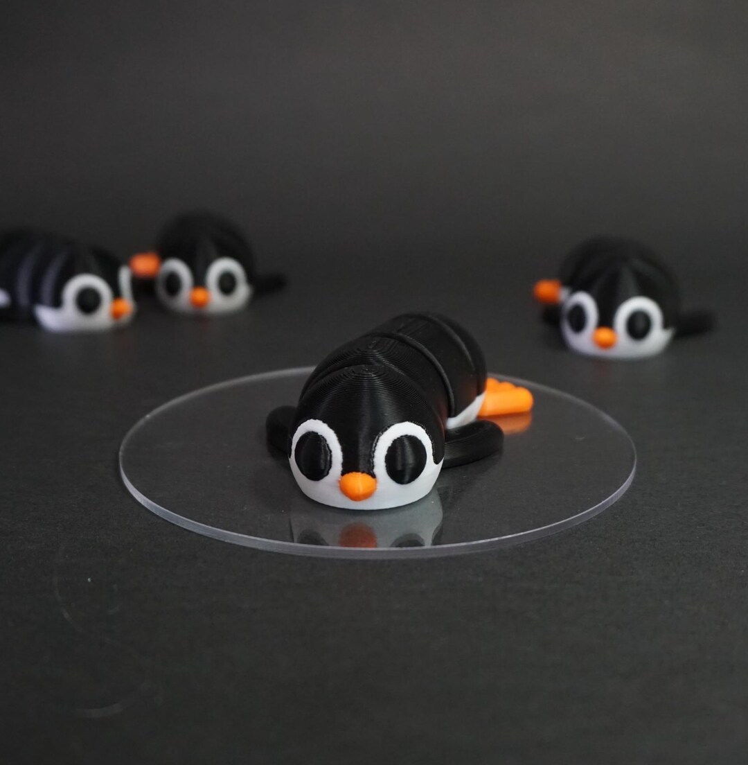 3D Printed Penguin - Articulated Desk Toy - Etsy