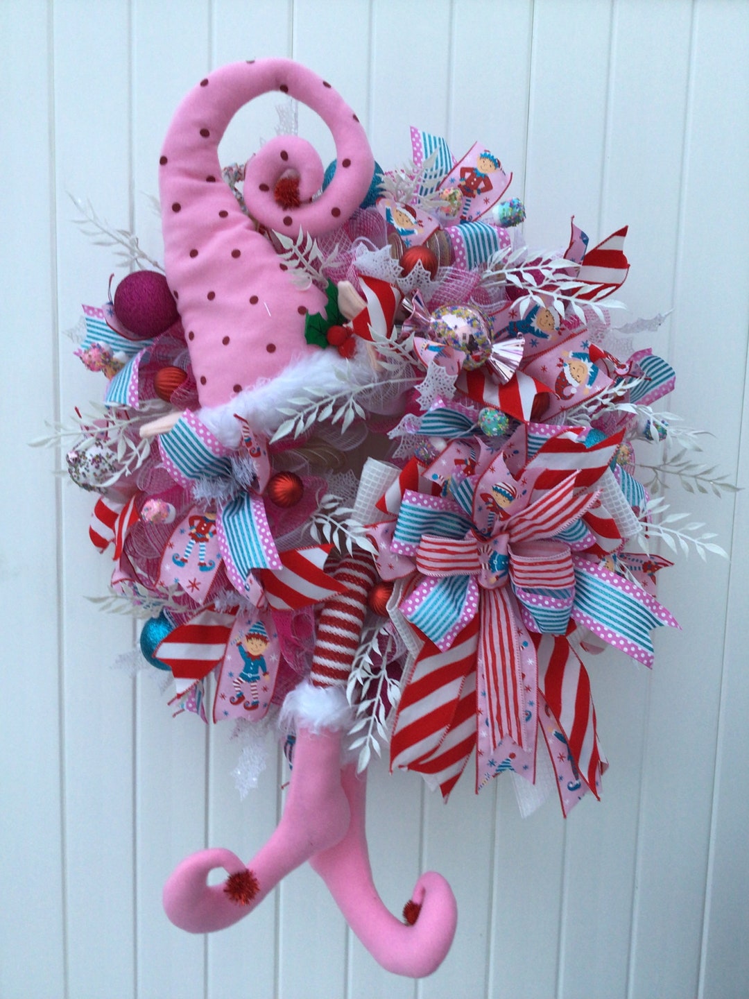 Christmas Wreath, Elf Wreath, Elf Door Hanger, Front Door Wreath - Etsy