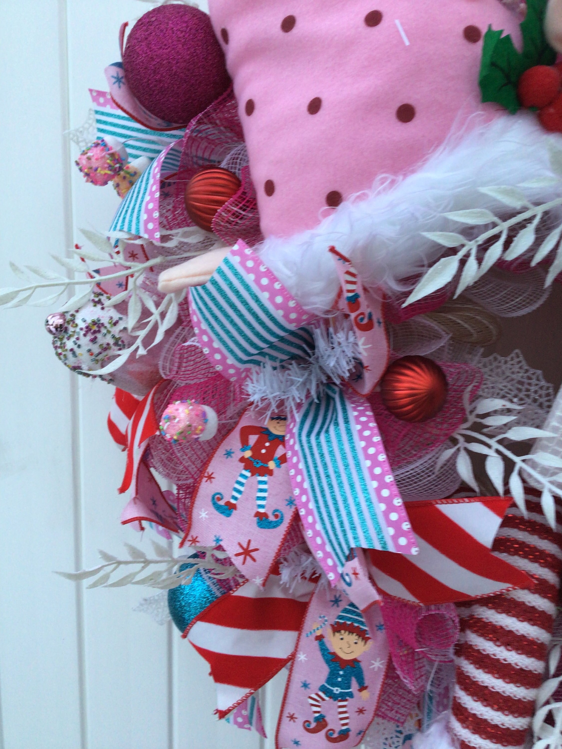 Christmas Wreath, Elf Wreath, Elf Door Hanger, Front Door Wreath - Etsy