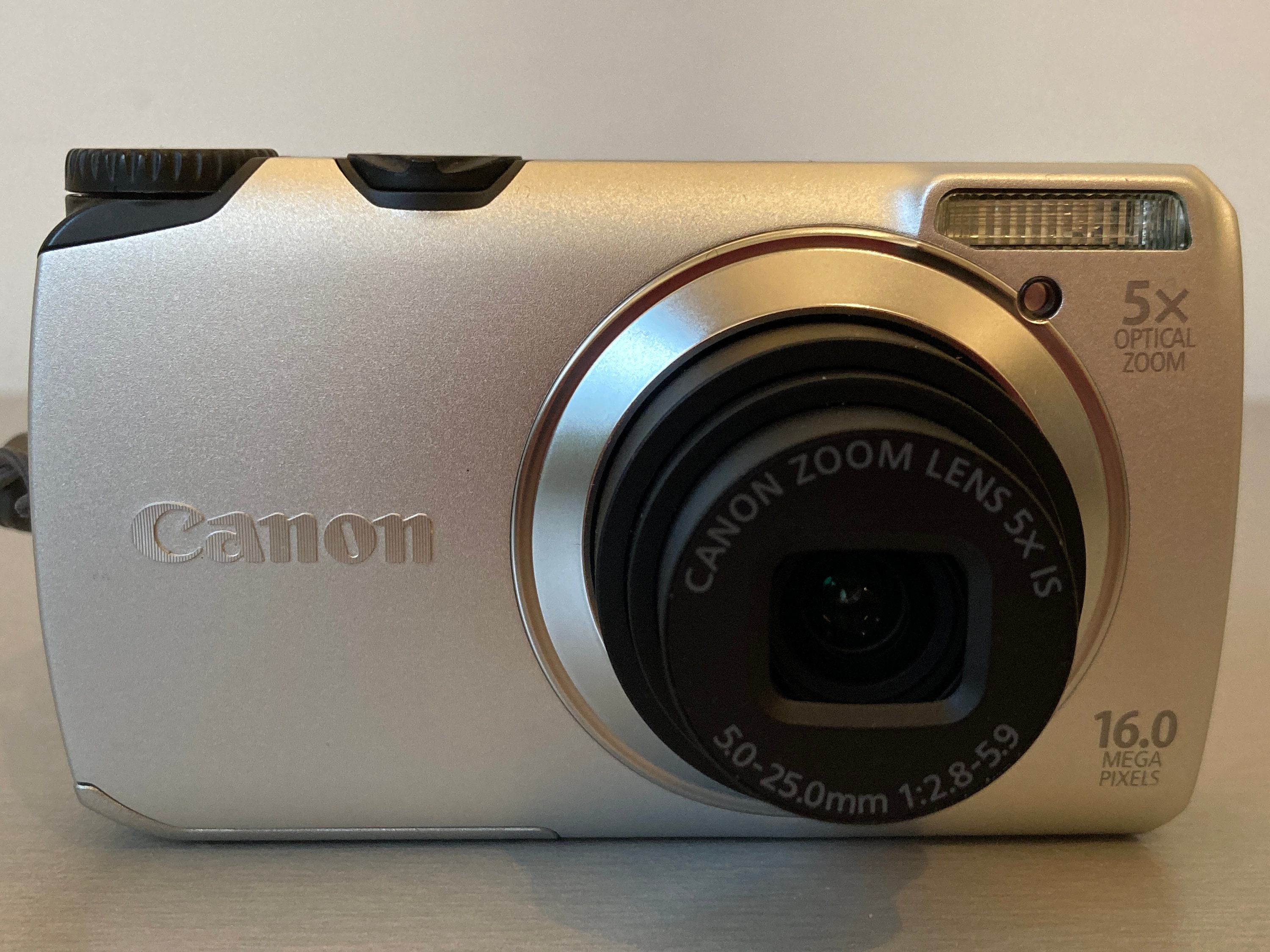 Canon Digital Camera 16 Megapixel