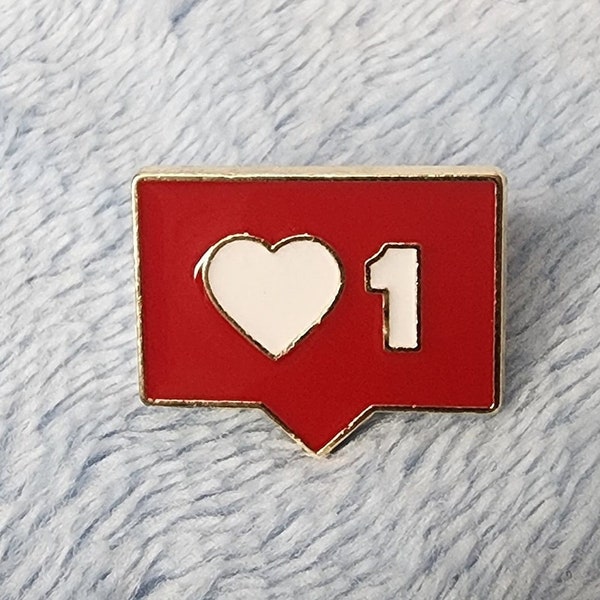 Heart Pin - Etsy