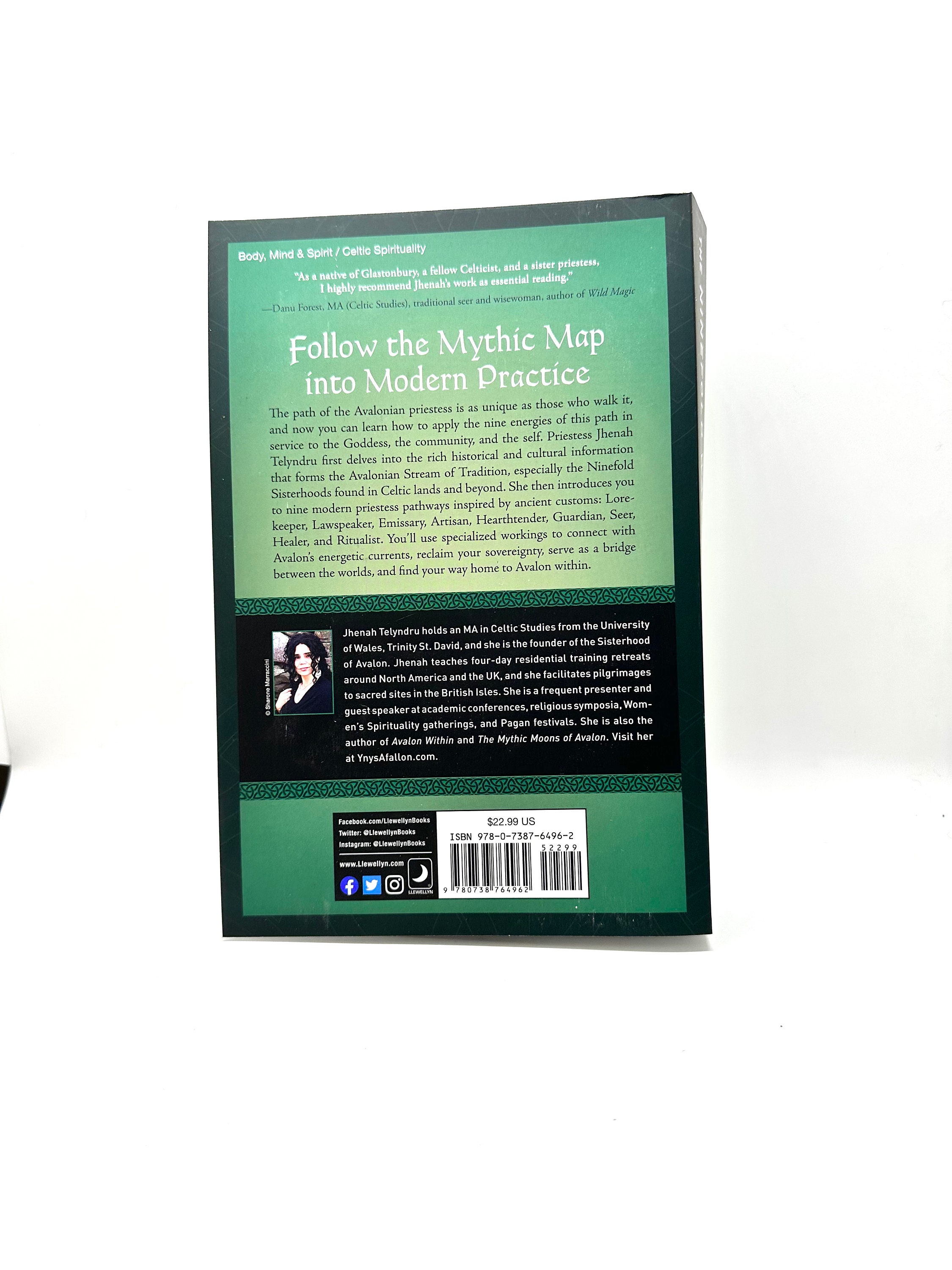 The Ninefold Way of Avalon by Jhenah Telyndru - Etsy