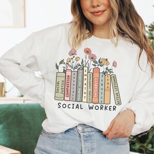 Social Work Sweatshirt Social Worker Gift LCSW Gifts Retro Floral ...