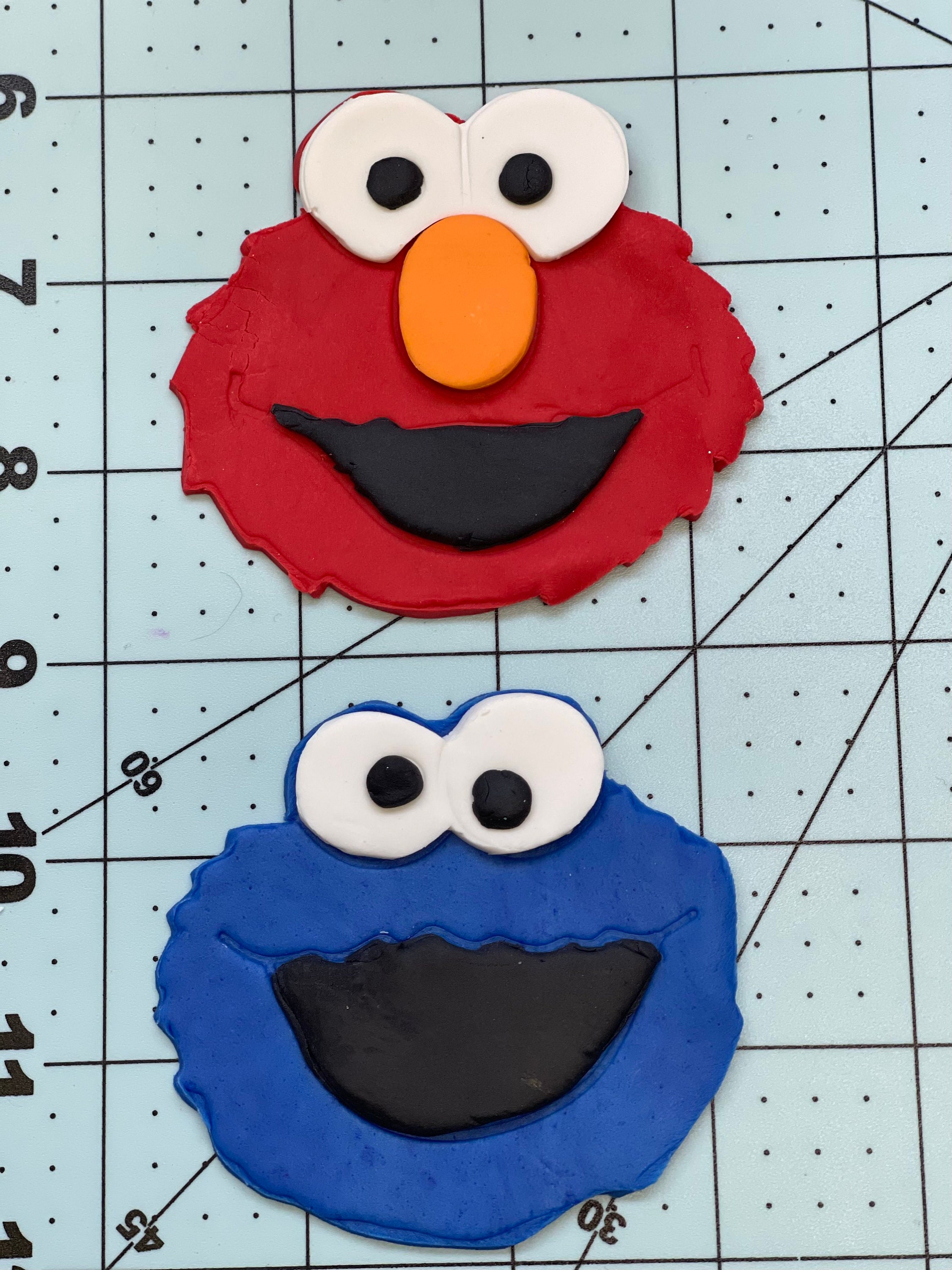 Fondant Elmo Cake Topper