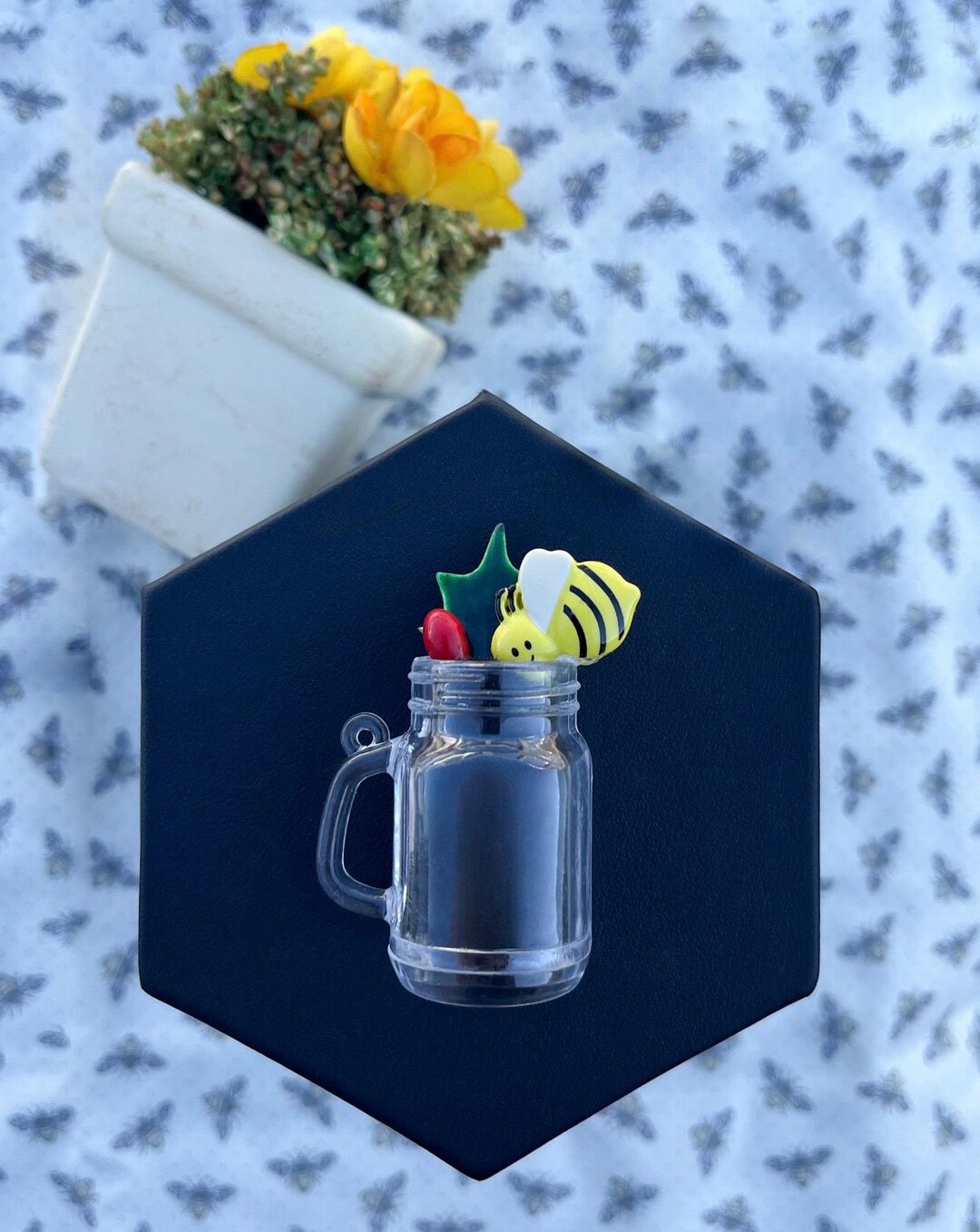 Mini 1/3 Bee Float Elf Props, Miniature, Elf Size, Doll Props, Doll ...