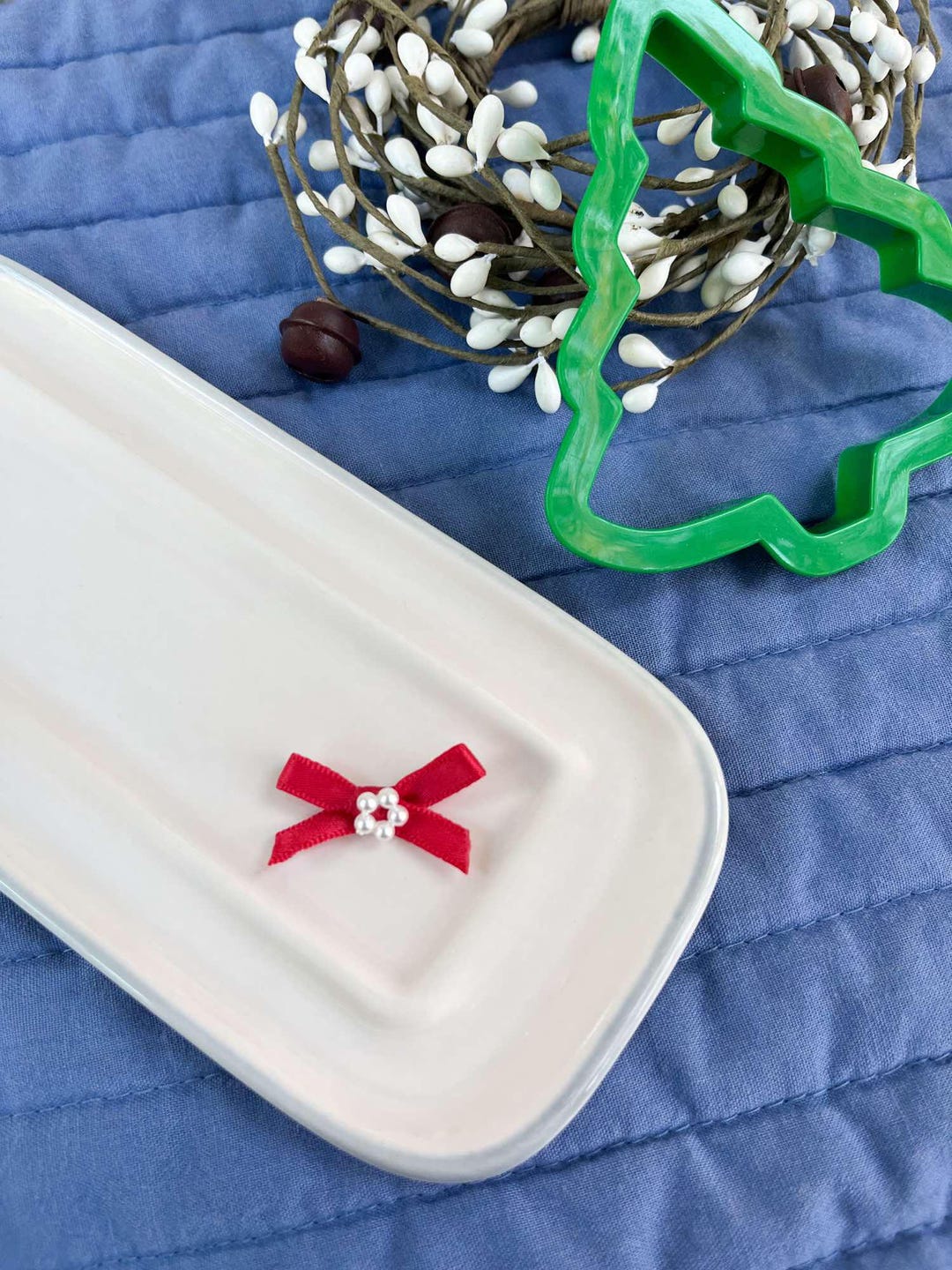 Mini Red Bow L Elf Props, Miniature, Elf Size, Doll Props, Doll Prop ...