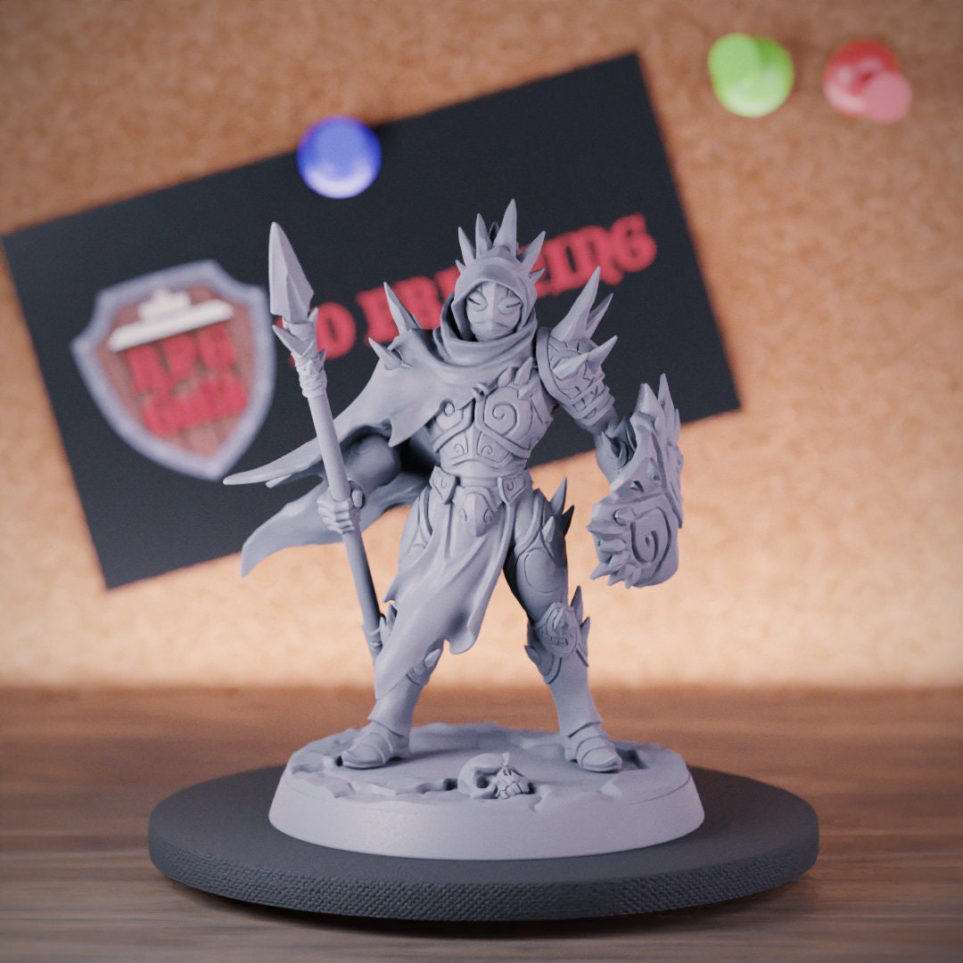 Scout Outland Assassin Miniature Shadow Rogue Mini Dungeons and Dragons ...