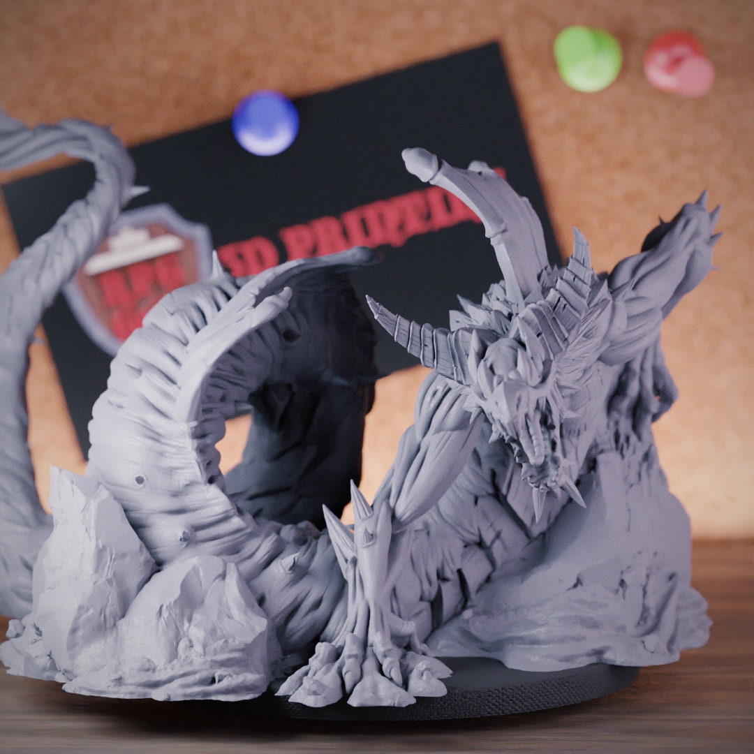 Giant Desert Wyrm Miniature Monster Boss Dungeons and Dragons Mini RPG ...