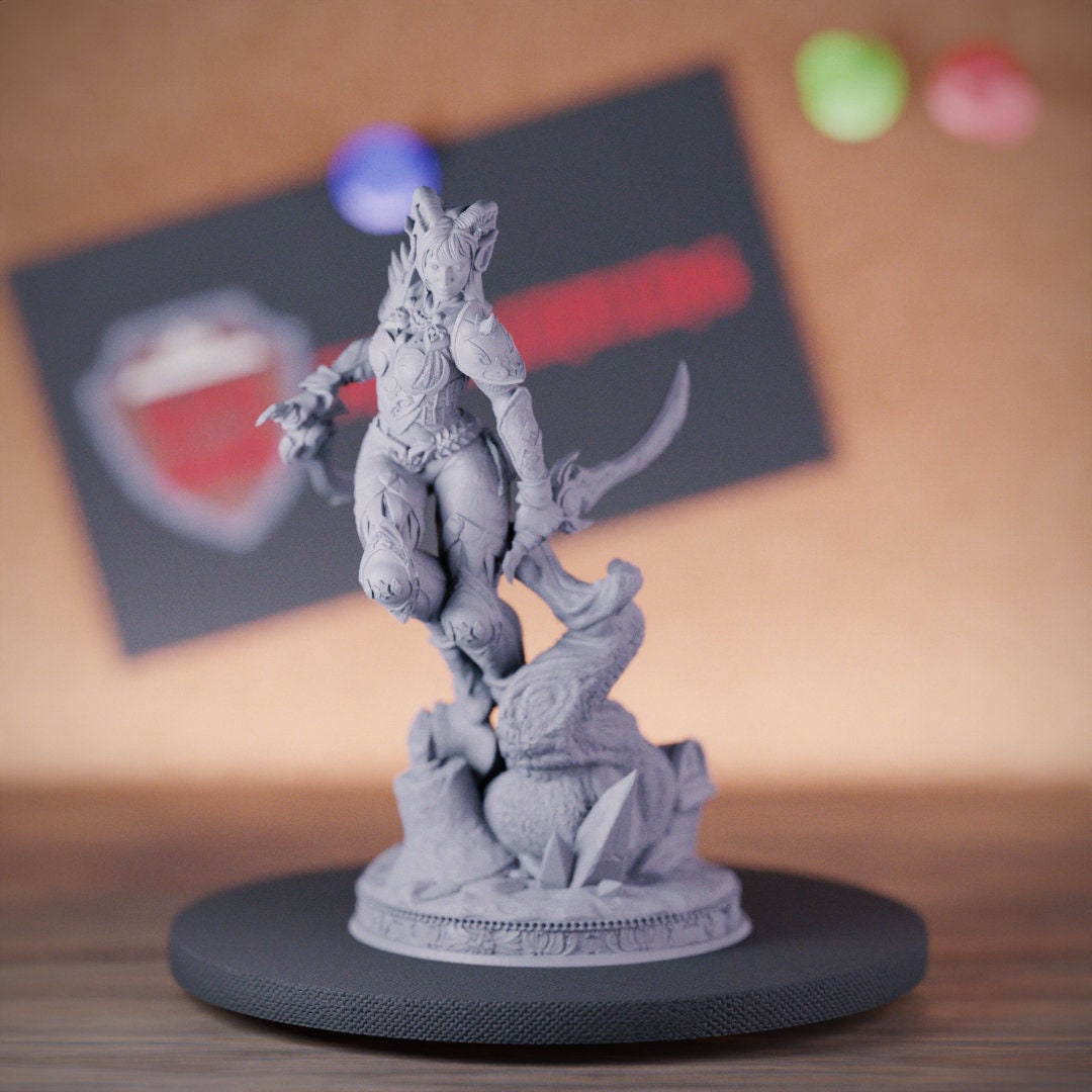 Rogue Tiefling Miniature Hunter Ranger Mini Dungeons and Dragons Mini ...