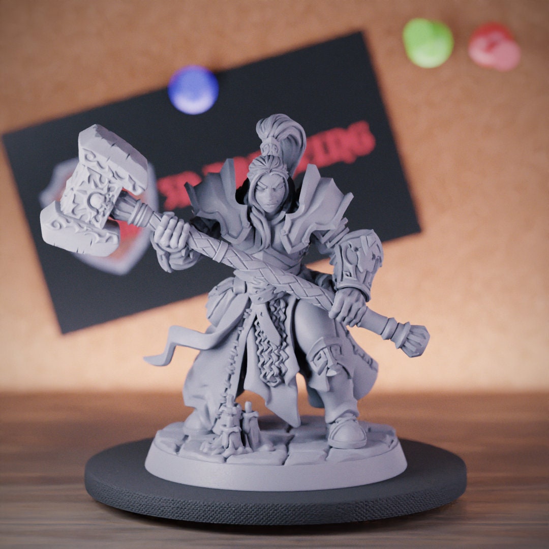 Female Paladin Templar Miniature Cleric Dungeons and Dragons Mini RPG ...