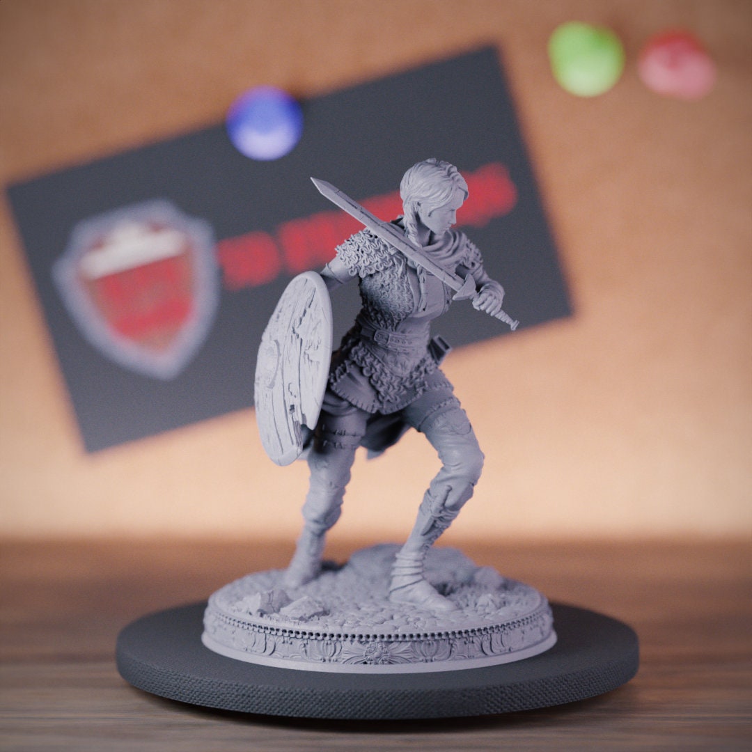 Northmen Female Barbarian Miniature | 28mm 32mm 38mm 75mm | Resin 3D ...