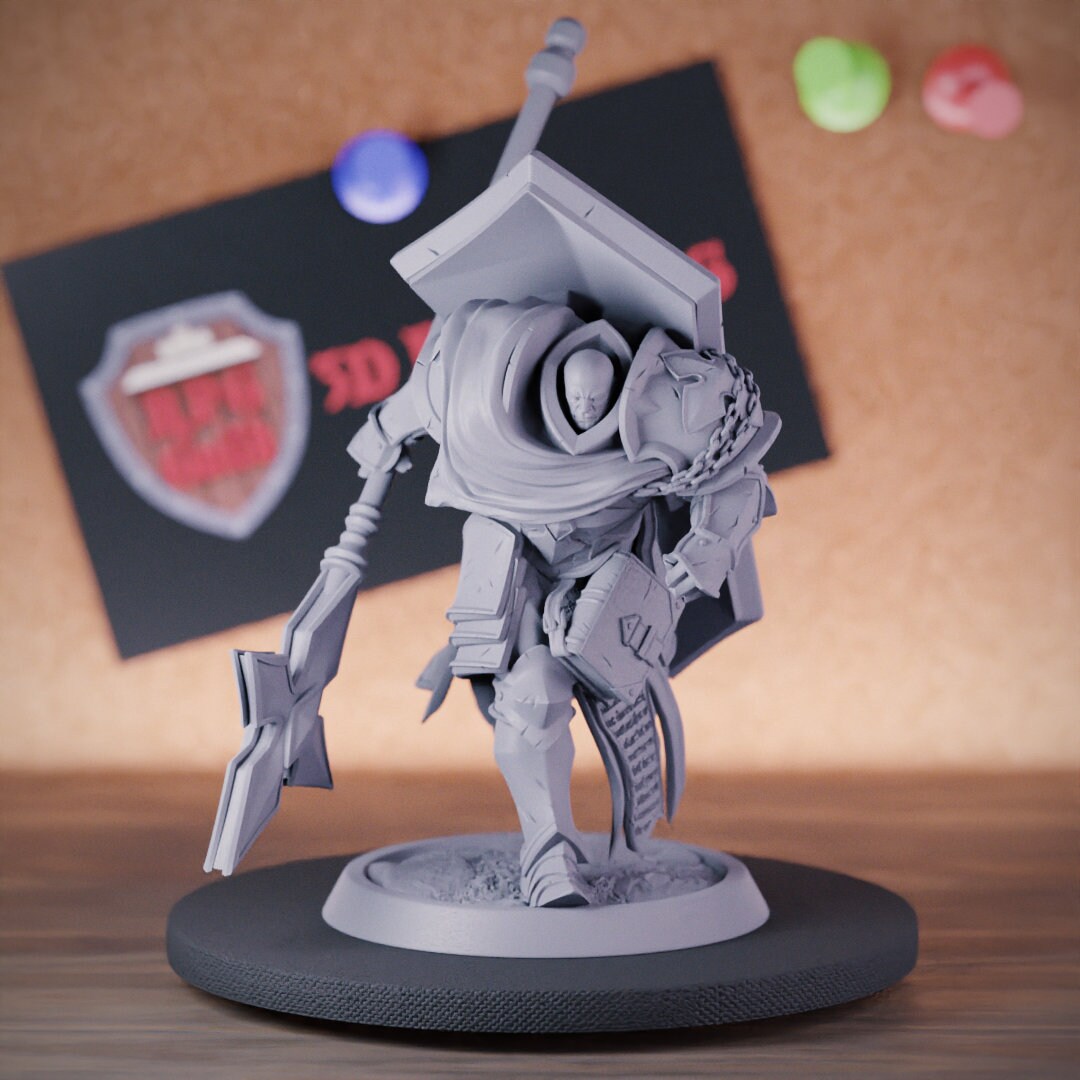 Templar Holy Warrior Miniature Paladin Cleric Dungeons and Dragons Mini ...