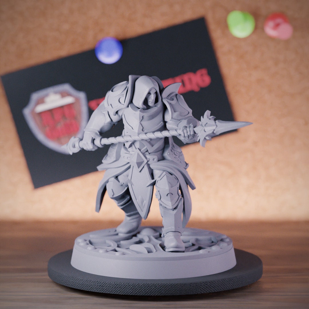 Paladin Guardian Miniature Defender Mini Dungeons and Dragons Mini RPG ...