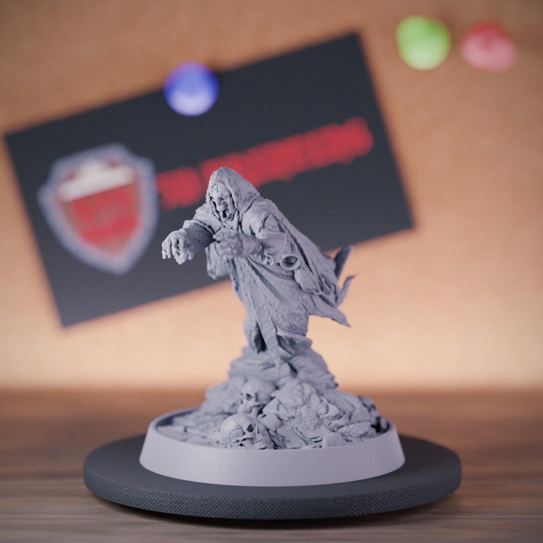 Attacking Wraith Miniature Dungeons and Dragons Mini RPG Tabletop ...