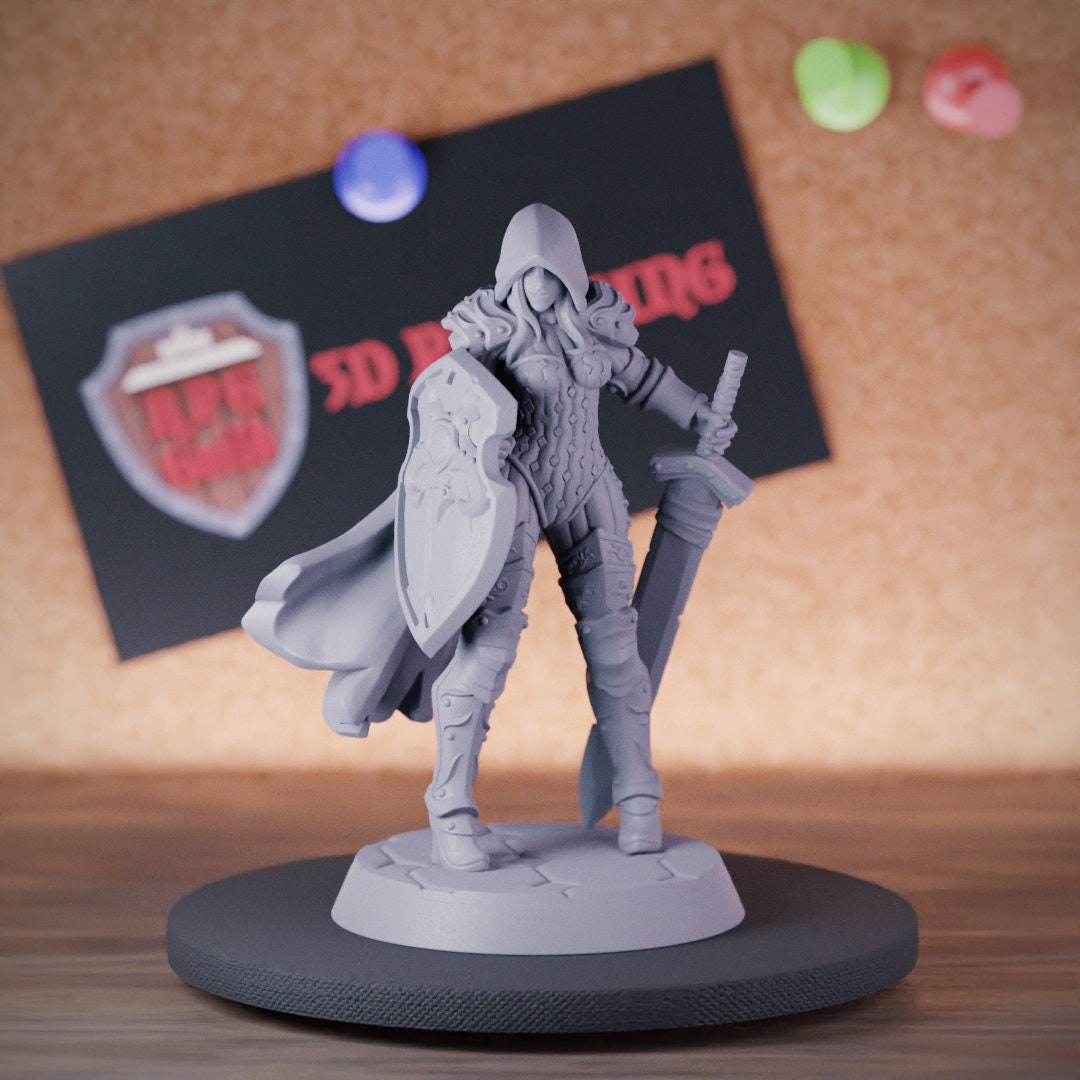Female Paladin Miniature Warrior Defender Mini Dungeons and Dragons ...