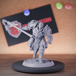 Templar Warrior Fighter Miniature Paladin Cleric Dungeons and Dragons ...