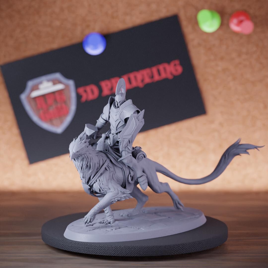 Gryph Walk Miniature Paladin Fighter Mini Dungeons and Dragons Mini RPG ...