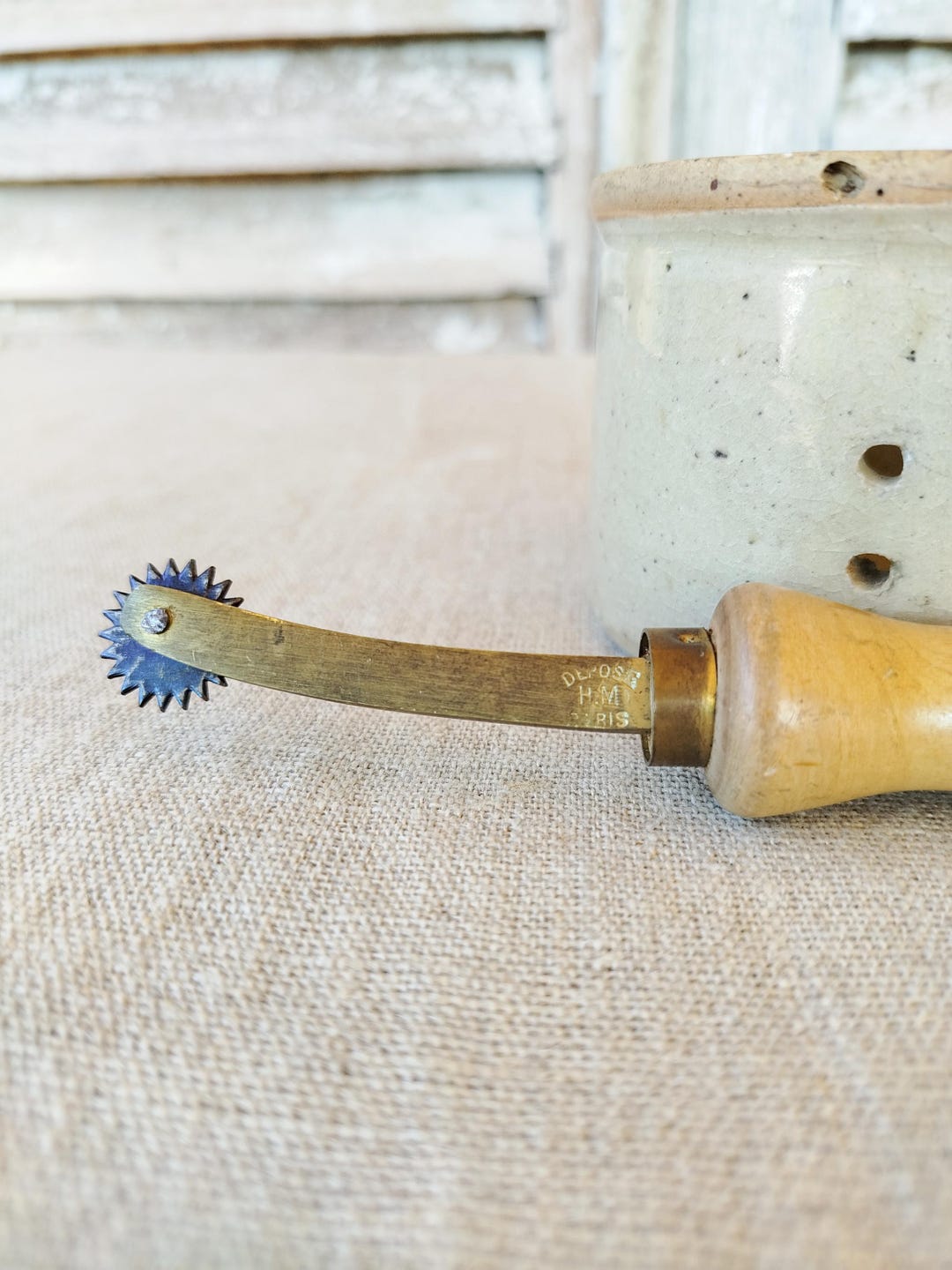 HM PARIS Leather Cutter, Old Cutting Wheel, Old Utensils for Shoemakers, French Craft Tools. - Etsy