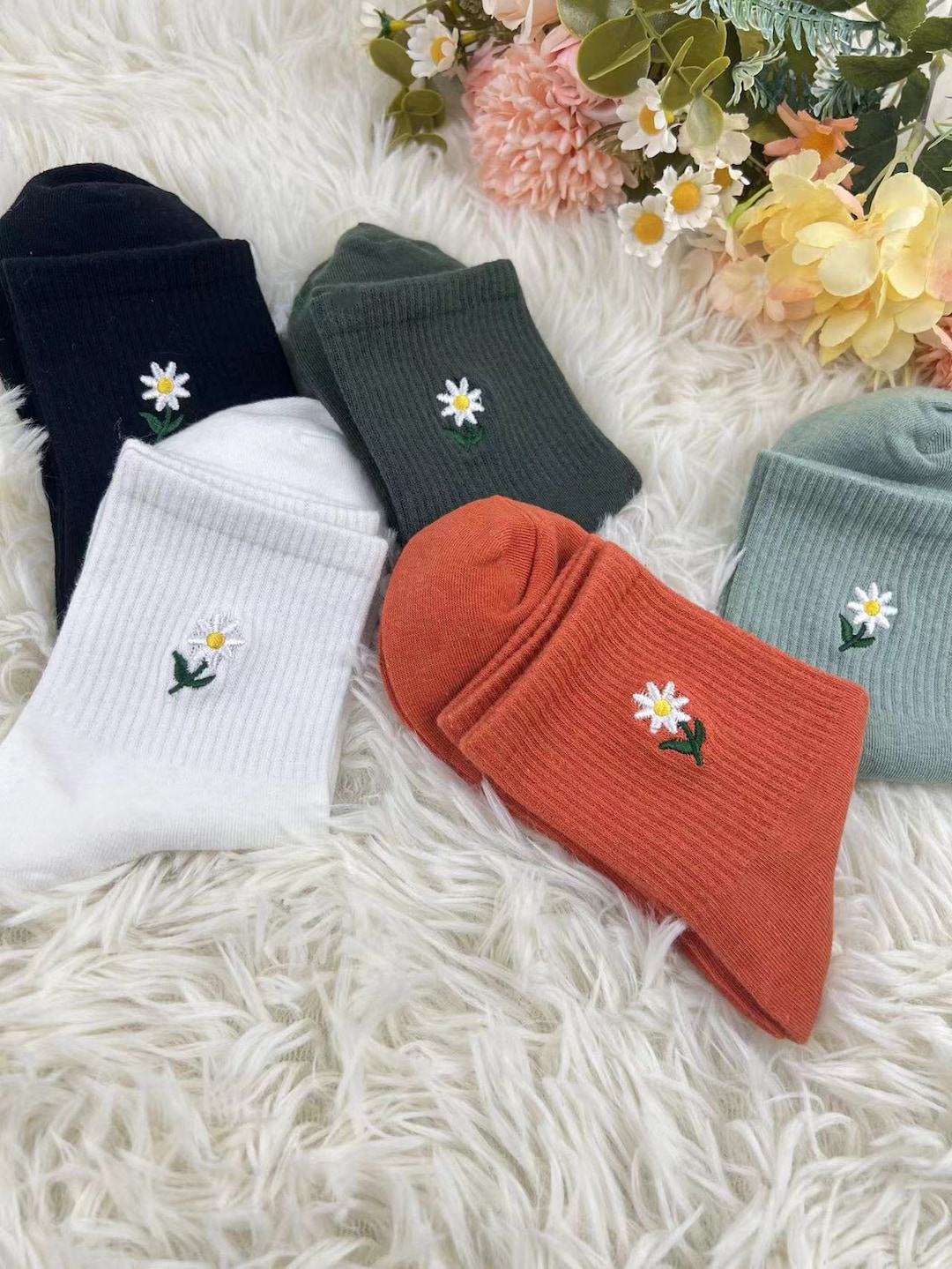 Daisy Embroidered Socks,embroidered Socks,cotton Socks,comfortable ...