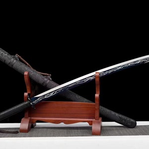 Super Sharp Samurai Sword, Traditional Handmade Samurai Sword Features ...