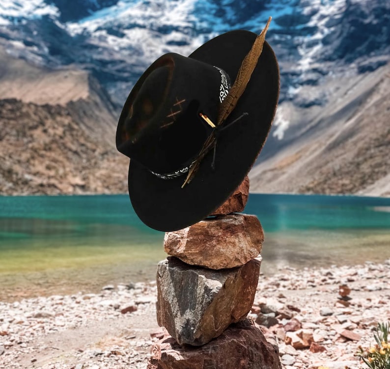 Black Boater Outback Hat - "skull" - Indigenous Hat Customizable High Quality Hat Made of Felt ...