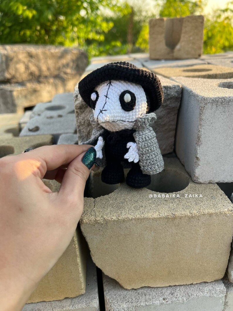 PDF Crochet Plague Doctor Pattern, Amigurumi Halloween Ornament ...