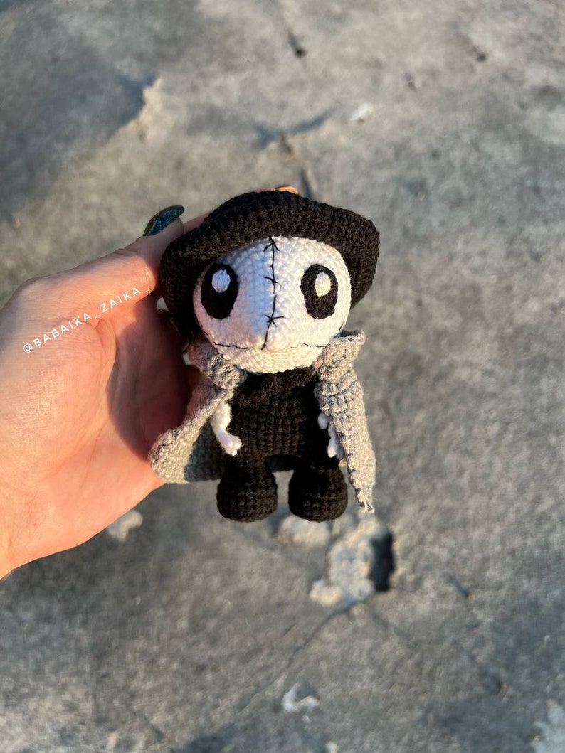 PDF Crochet Plague Doctor Pattern, Amigurumi Halloween Ornament ...