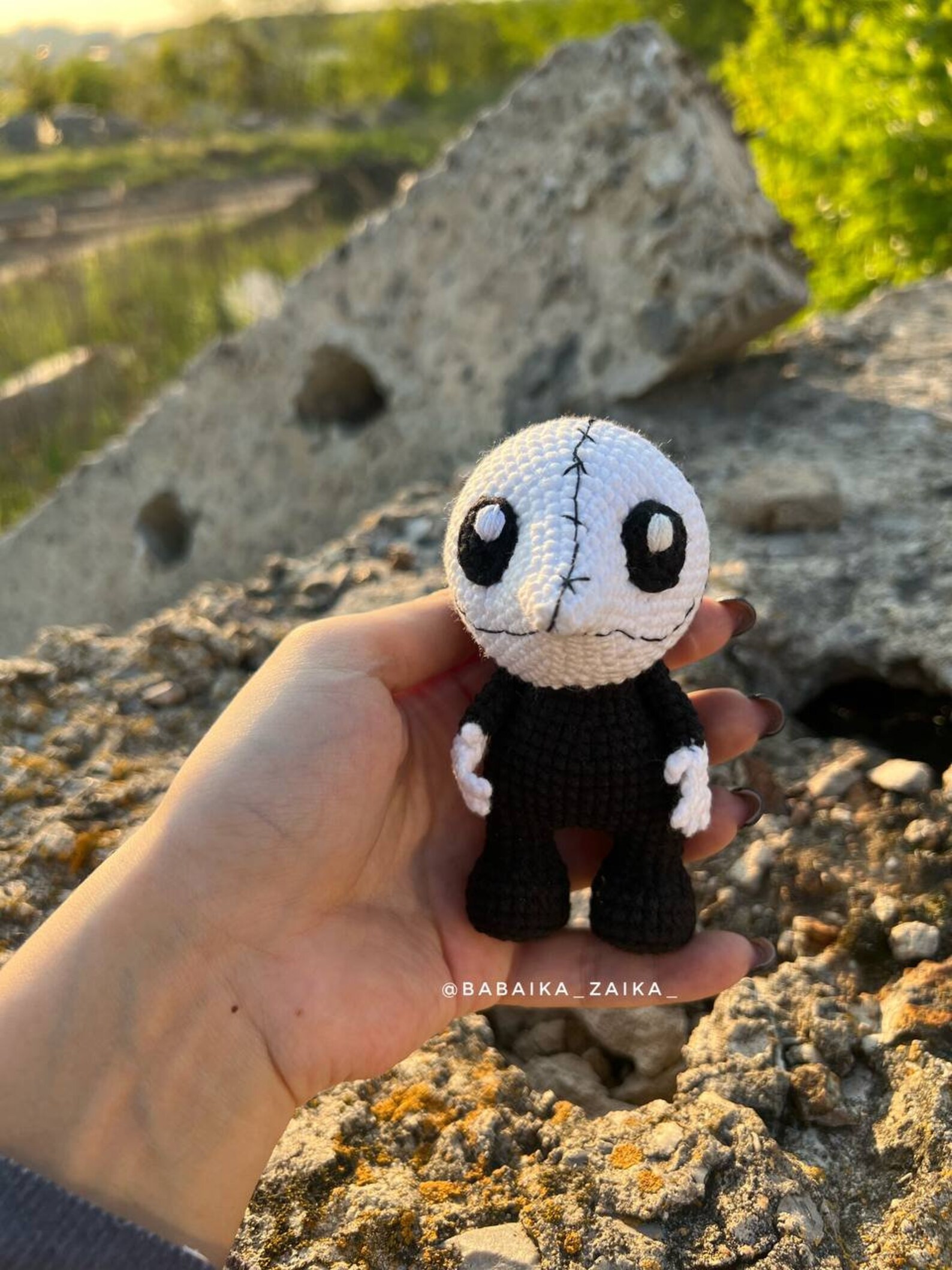 PDF Crochet Plague Doctor Pattern, Amigurumi Halloween Ornament ...