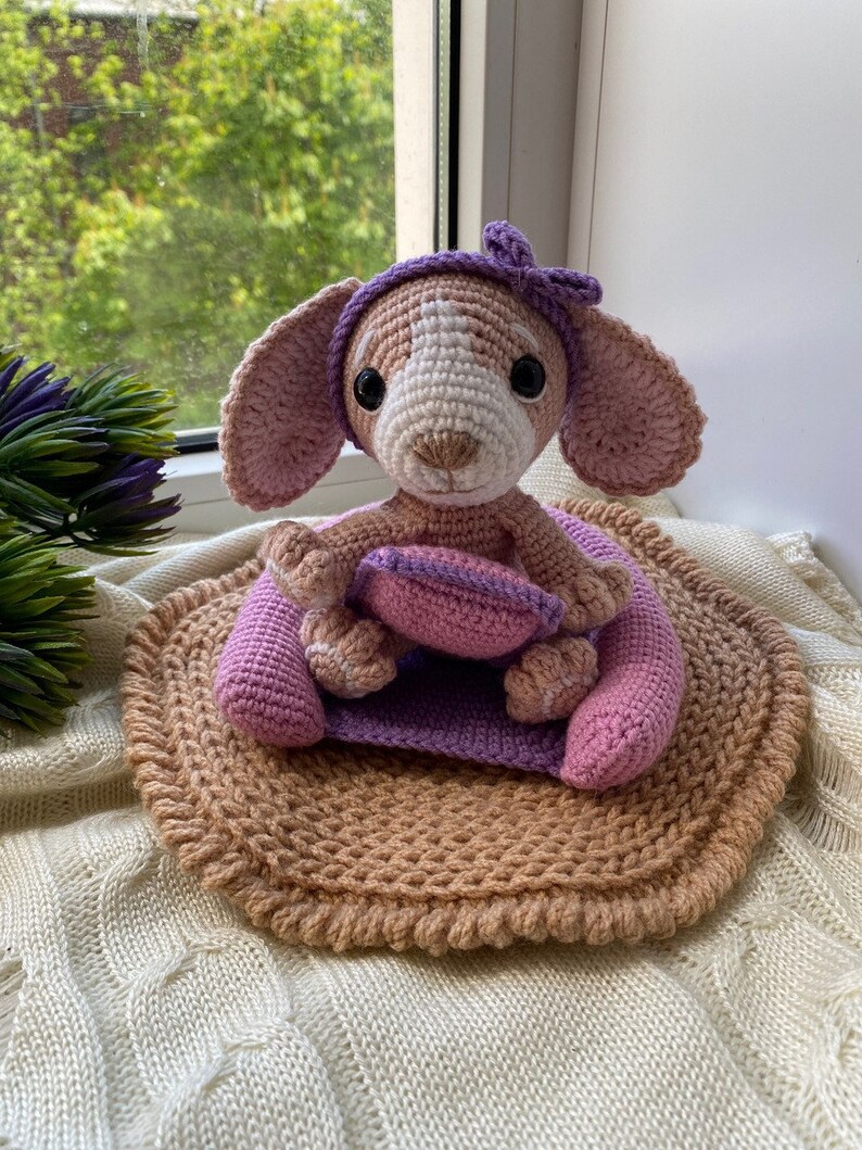 PDF Crochet Pattern Spaniel Dog in a Dog Bed Amigurumi Dog - Etsy