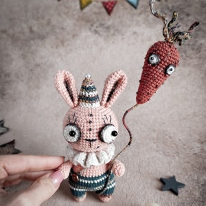 CROCHET PATTERN Creepy Bunny / Amigurumi Cute Rabbit/ Crochet Carrot ...