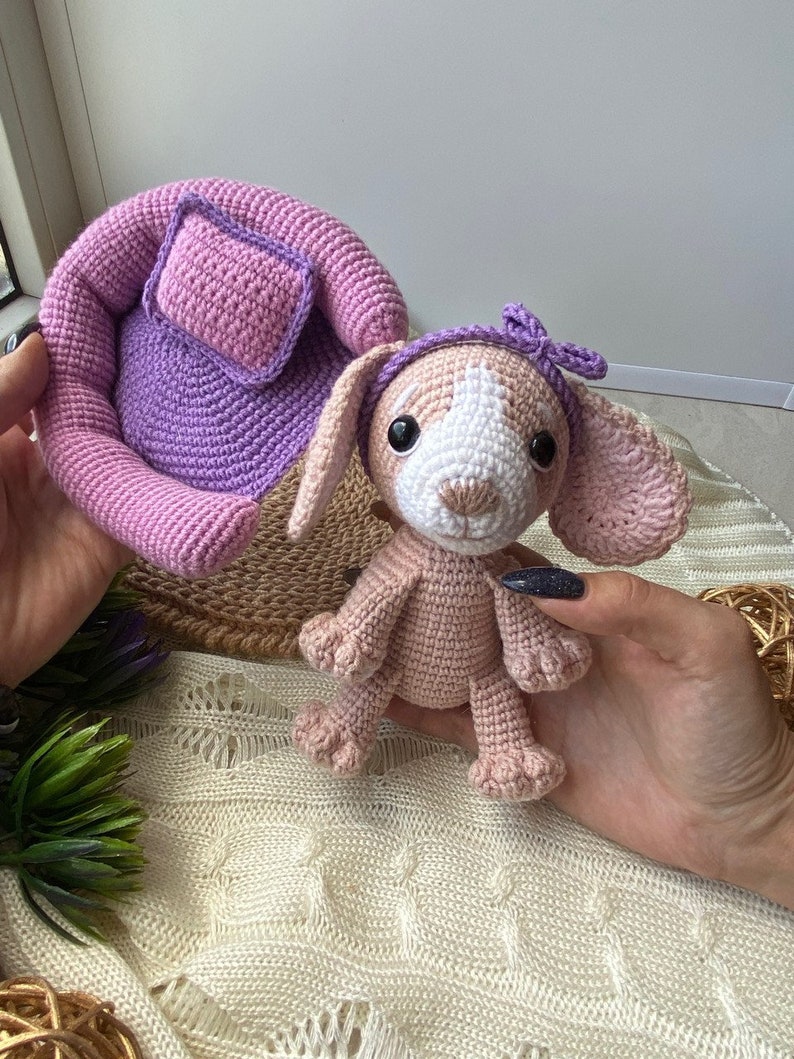 PDF Crochet Pattern Spaniel Dog in a Dog Bed Amigurumi Dog - Etsy