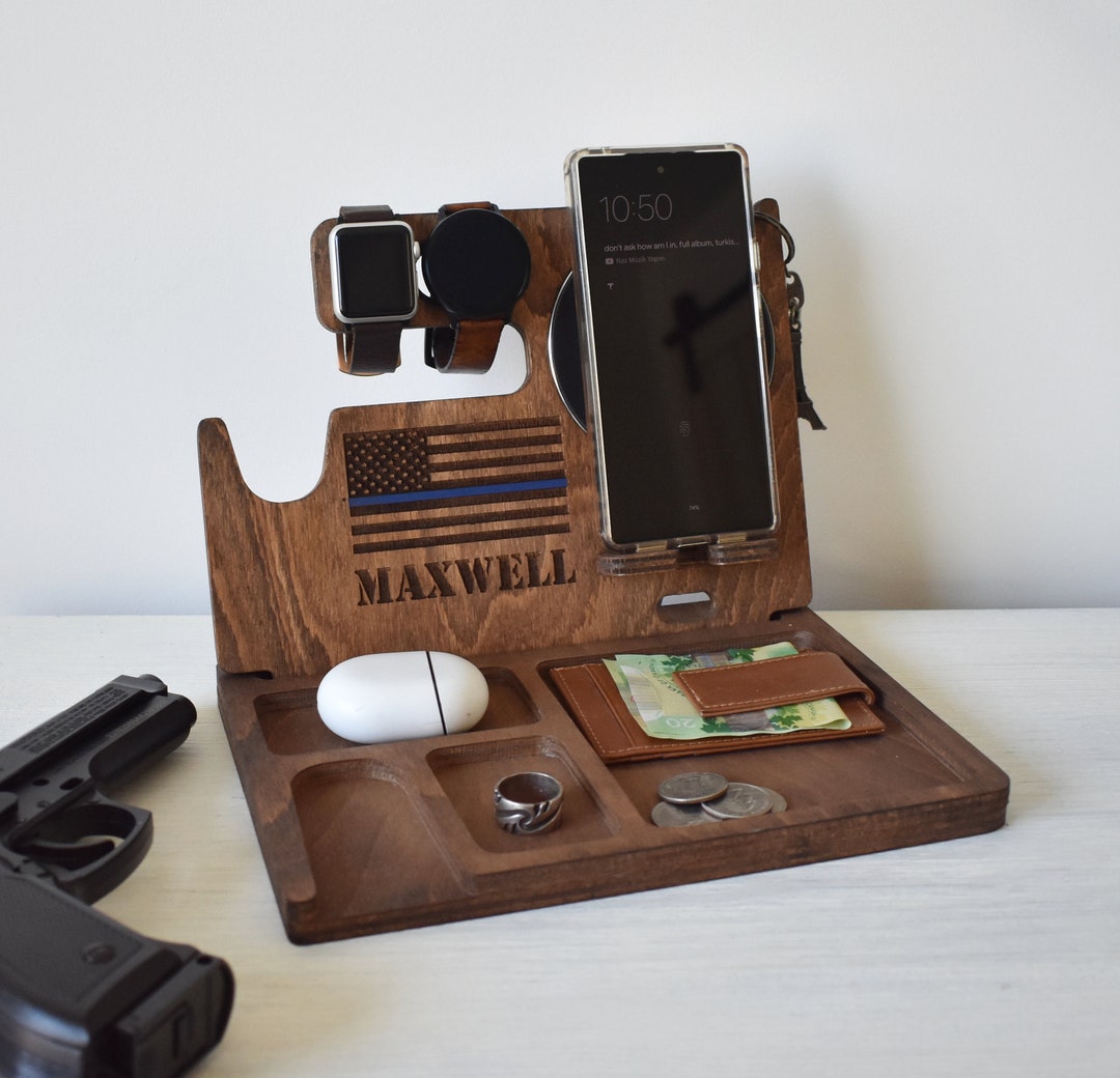 Police Officer Wireless Phone Charger Docking Station With Gun Holder ...