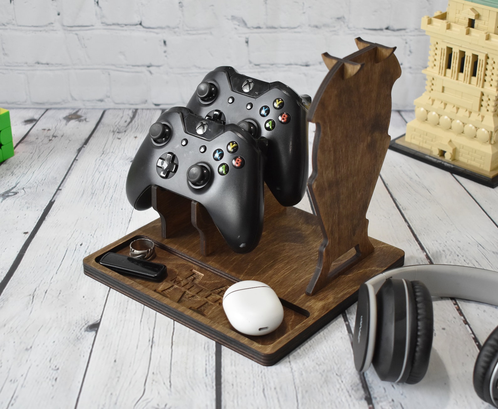 Wooden Headphones and Controller Stand Personalized Gift - Etsy
