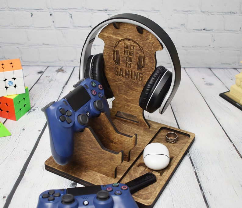 Wooden Headphones and Controller Stand Personalized Gift - Etsy